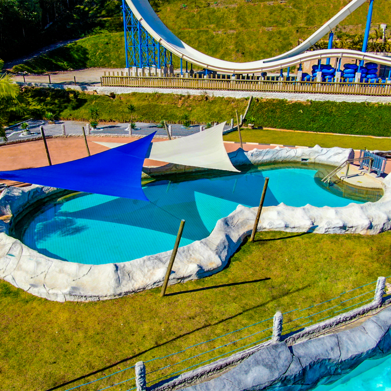 Comemorando a Semana do Consumidor, o complexo Magic City, em Suzano ...